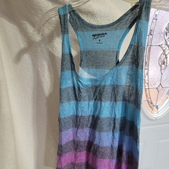 Arizona Jean's | Tops | 964 Arizona Jeans Razor Back Size Med Top ...